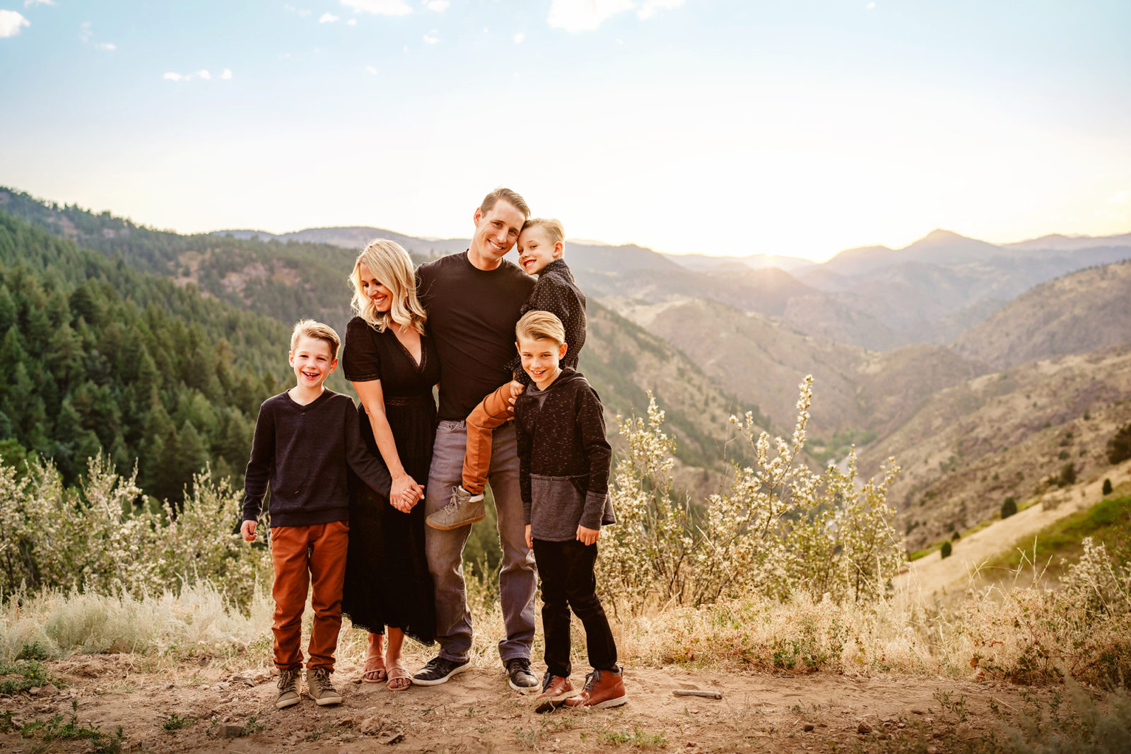 Windy Saddle Park Colorado Outdoor Family Session - erinlassahn.com
